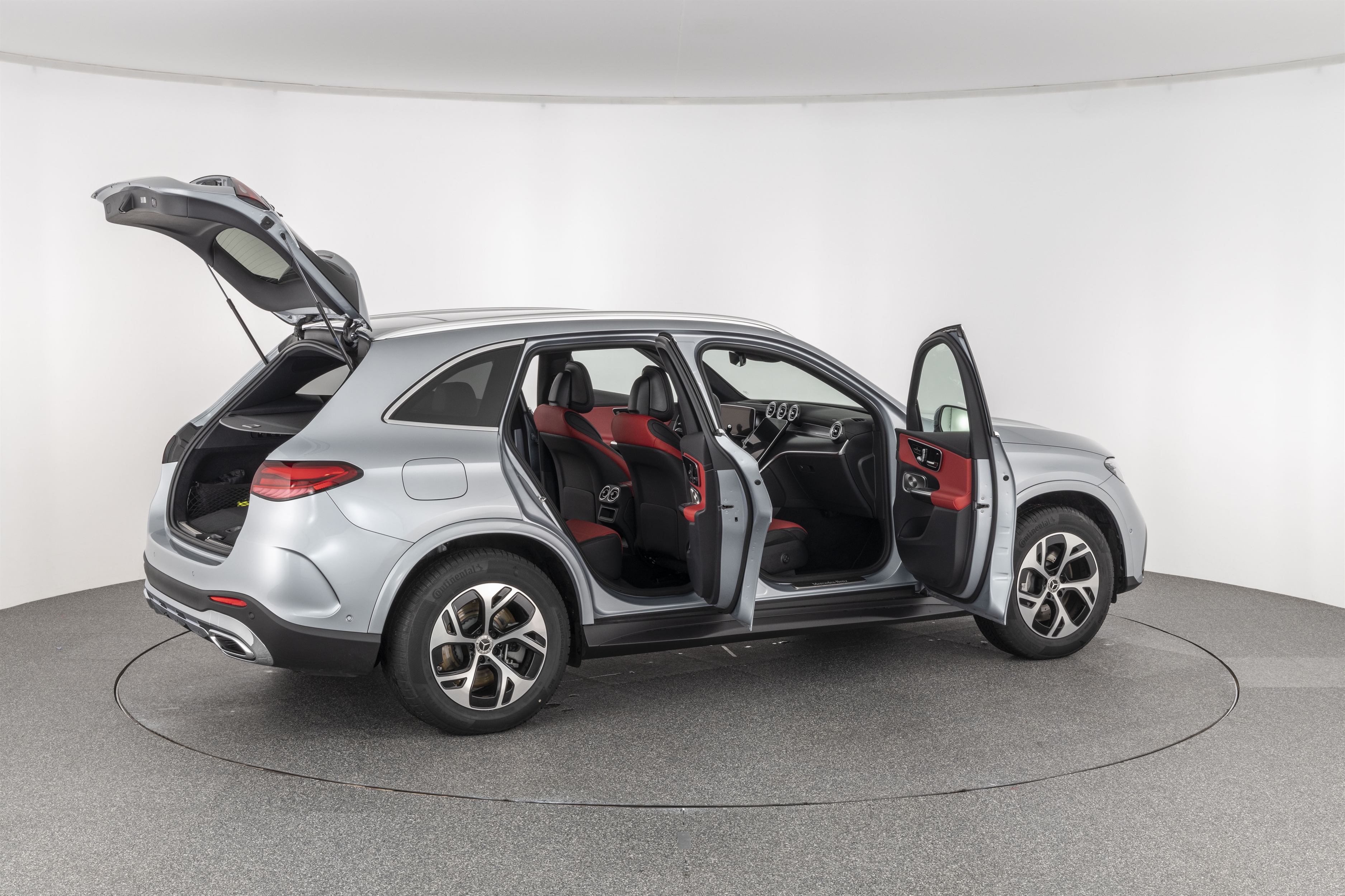 Test e Recensione MERCEDES GLC 300 DE HYBRID EQ 4MATIC ADVANCED ...